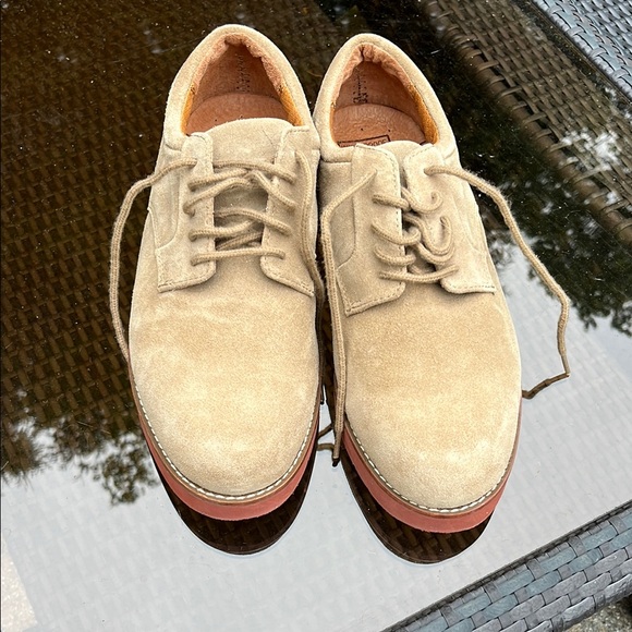 G.H. Bass & Co. | Shoes | Gh Bass Tan Nubuck Shoes | Poshmark